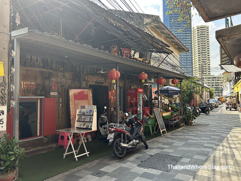 10 Best Things to do in Chinatown Bangkok - ThailandWhereStay