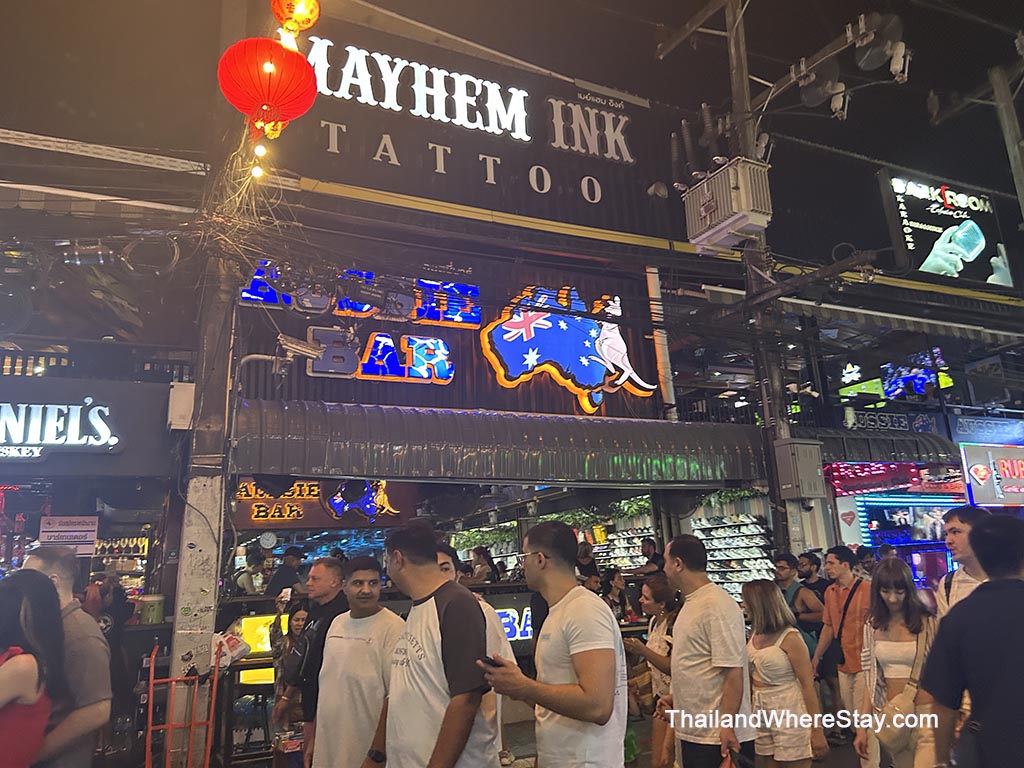 Should you stay in Bangkok or Phuket? - ThailandWhereStay